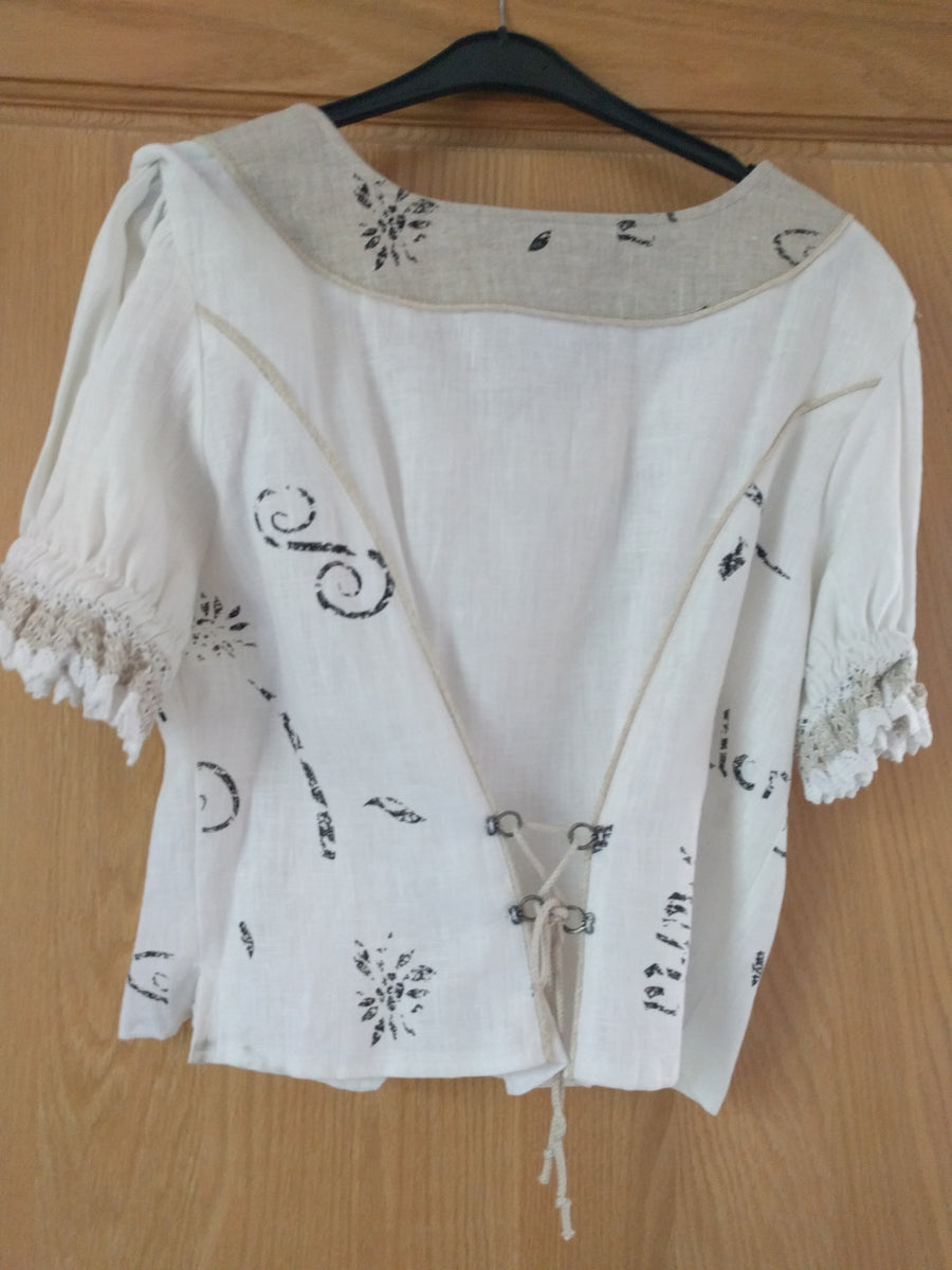 C-25-1 Fuchs Linen Trachten Blouse Mieder Top – German Specialty ...