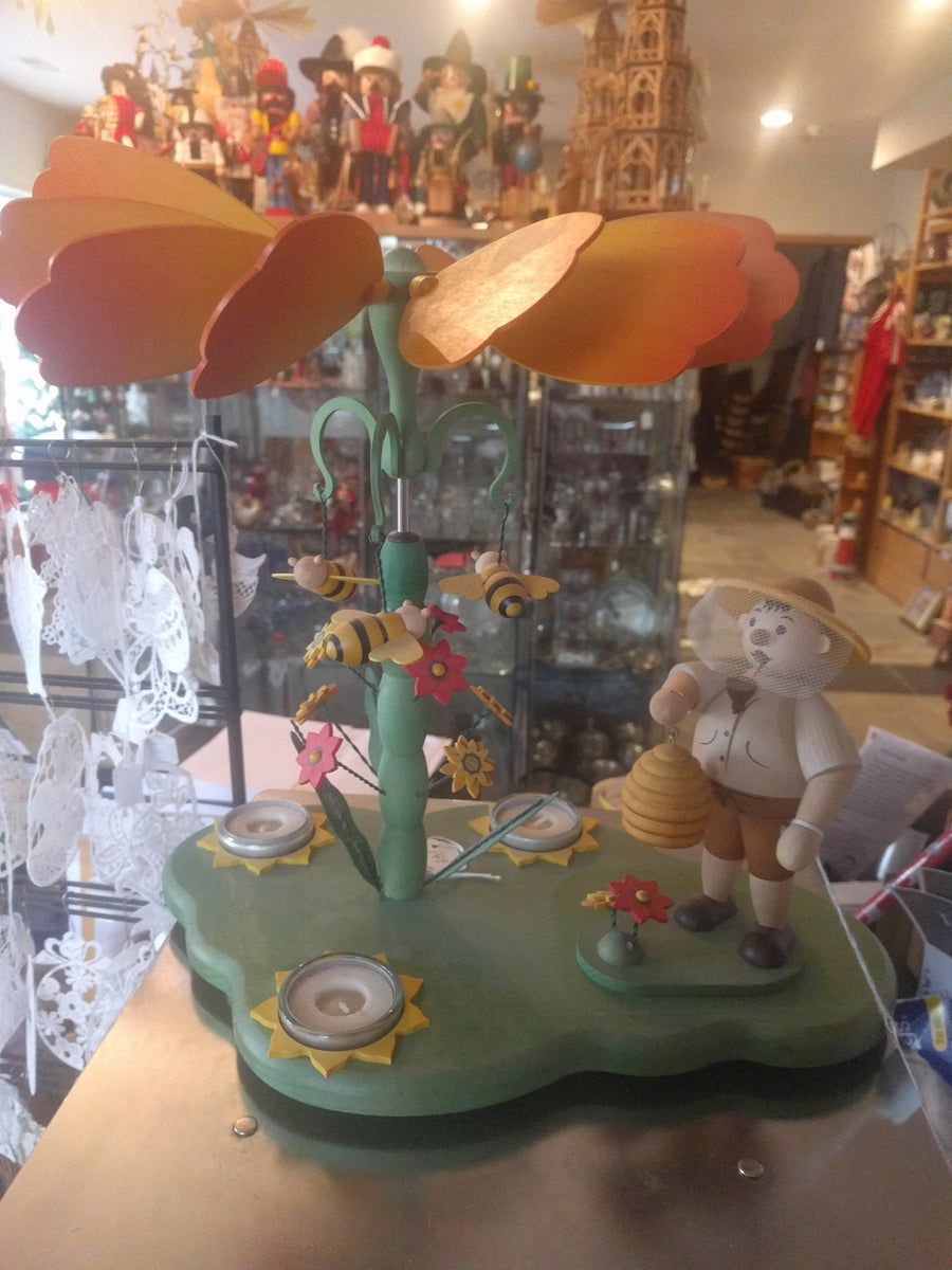 Bumble Bee Pyramid without beekeeper smoker – German Specialty Imports llc